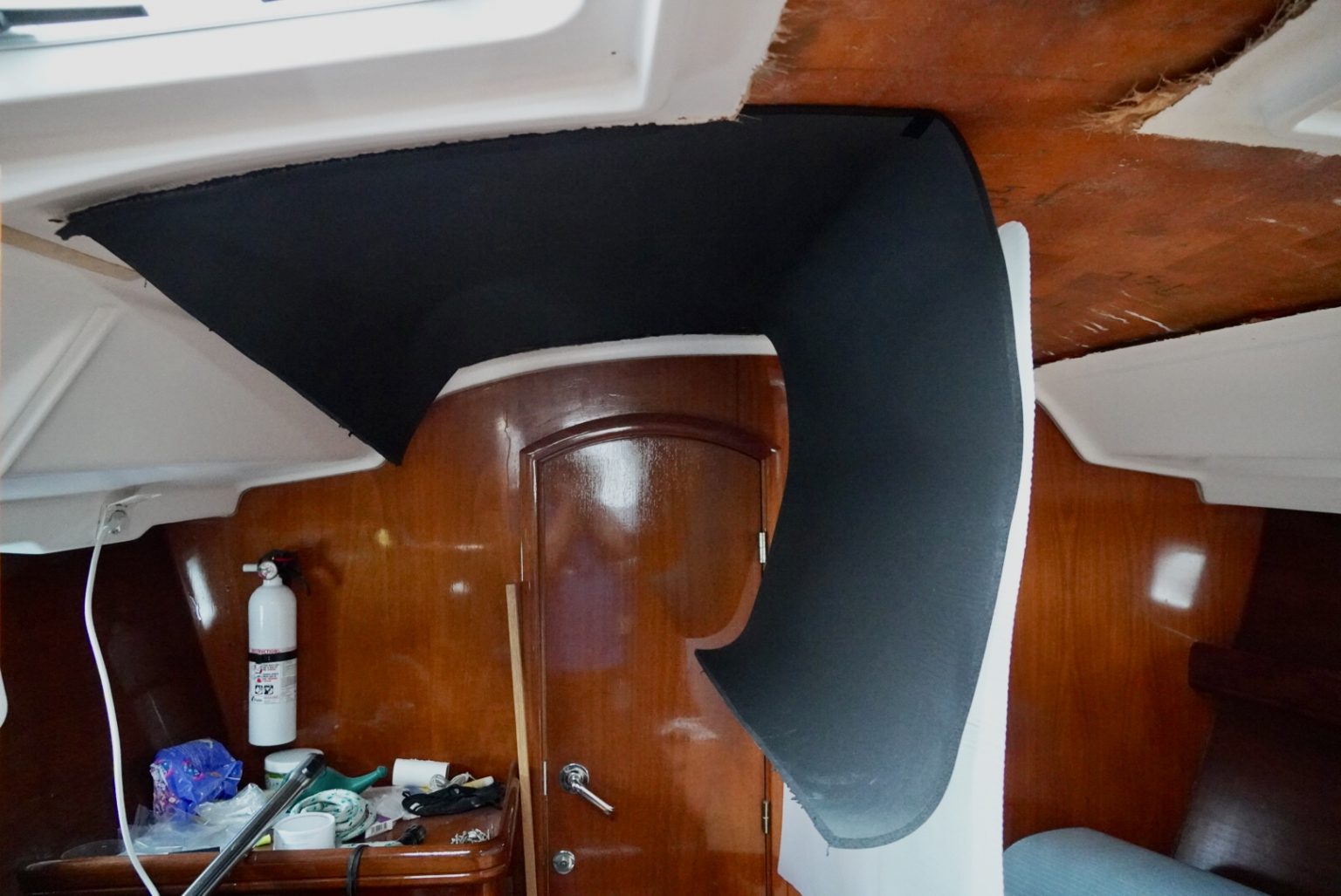 Get rid of condensation Part 2: How to insulate your boat! - SY Selkie