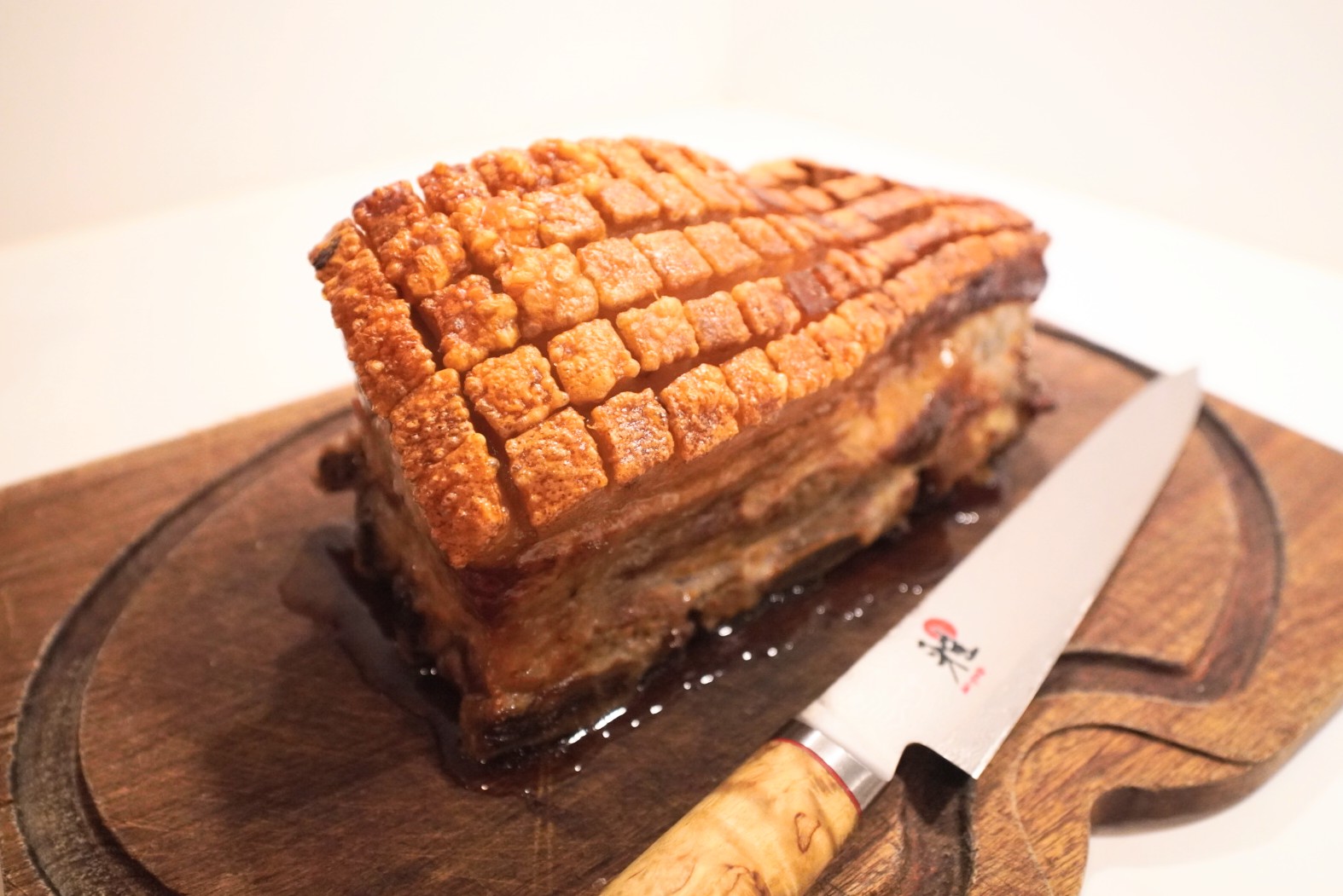 Crazy crispy traditional Norwegian "Ribbe" pork belly - SY Selkie