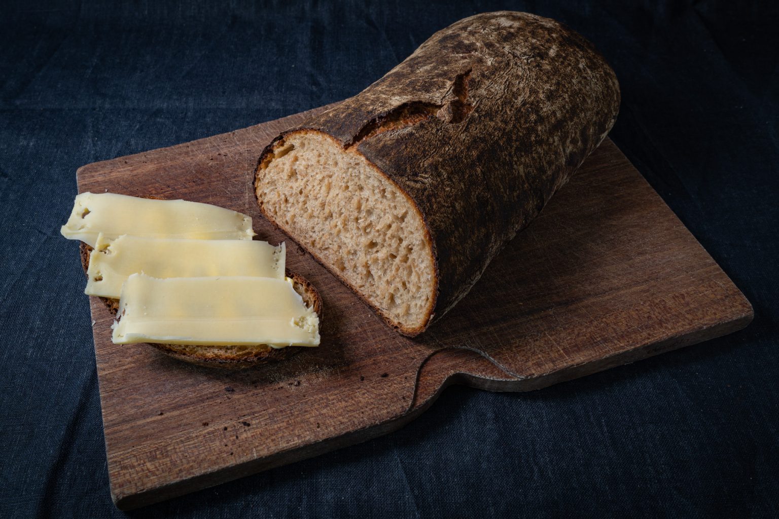 Classic Norwegian Grovbrød dark rye bread with syrup - SY Selkie