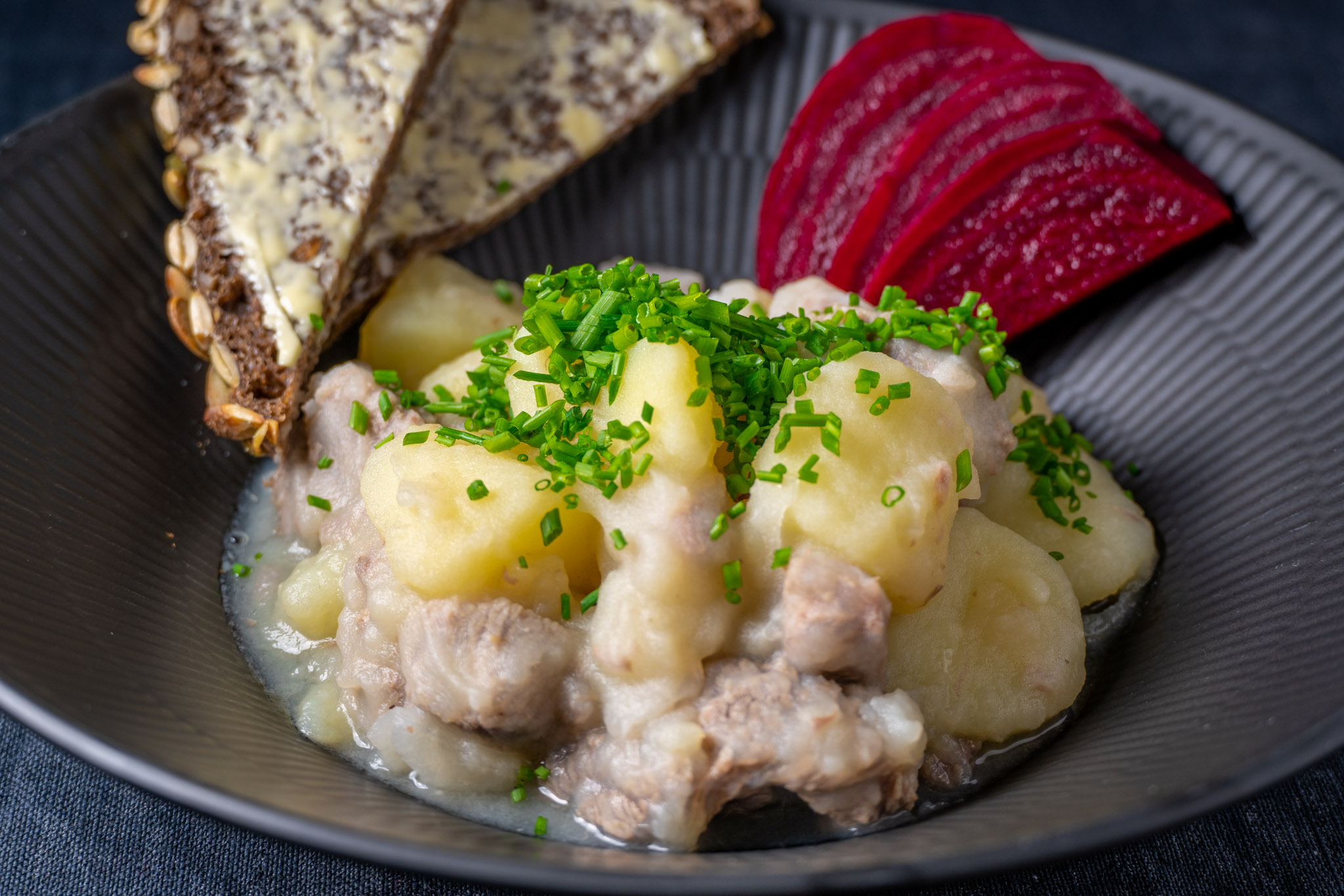Authentic Danish Skipperlabskovs potatoes & beef stew - SY Selkie