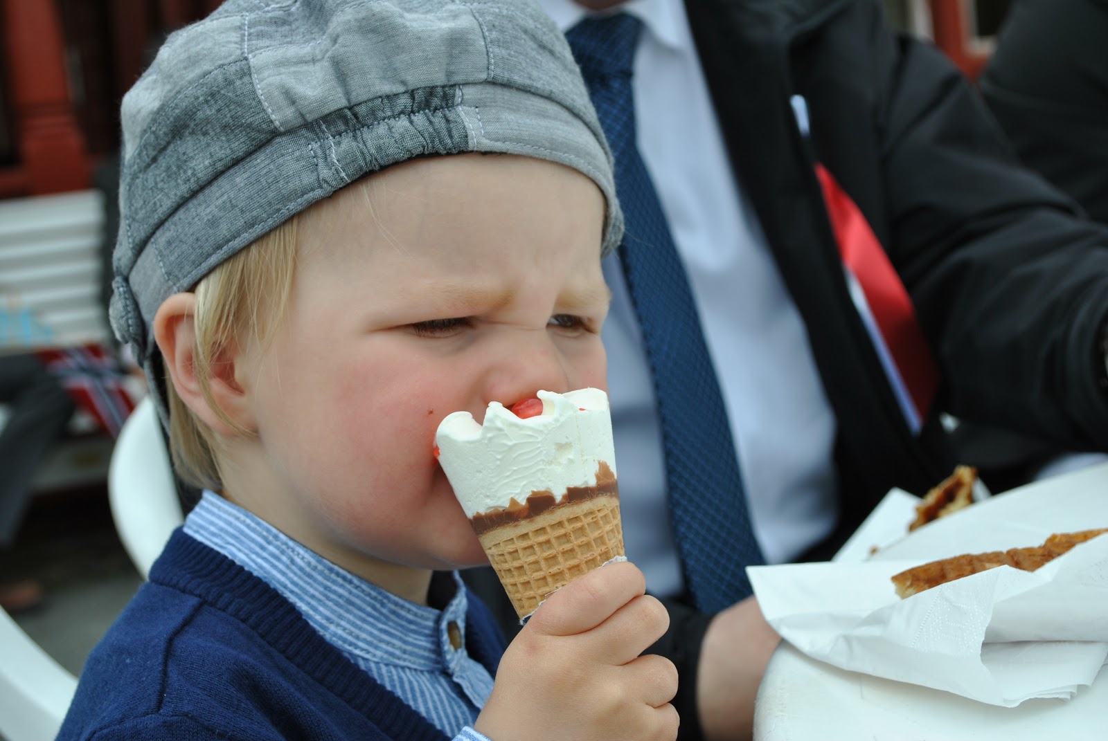 Norwegian National Day May 17th history, traditions, and food! - SY Selkie